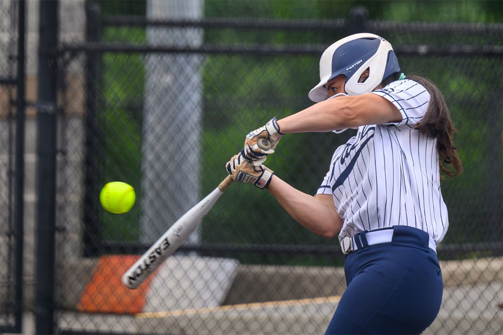 Knight’s Jump Back Into Fall Sports – The Knightly News